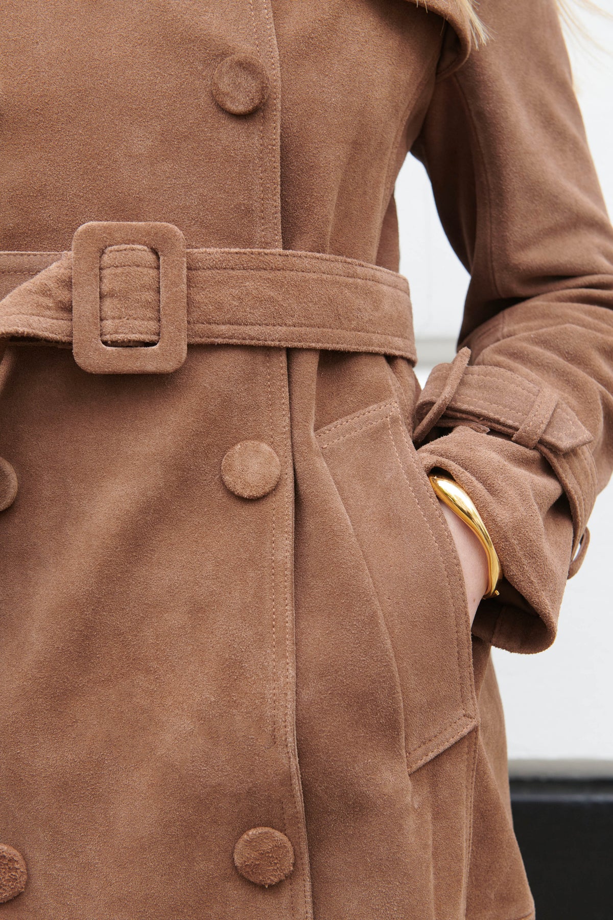 The Ultimate Guide to Leather Care: How to Maintain Your Annabelle Lon ...